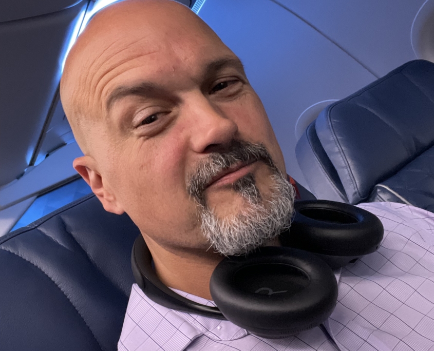 Daniel Horton: Tech Executive, Entrepreneur, and Personal Growth Advocate